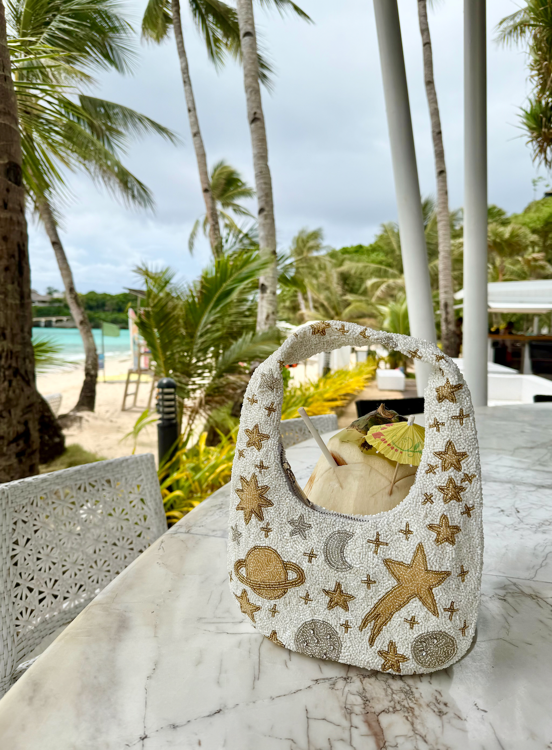 BITUWIN (Fully Beaded shoulder bag) – Frankie and Friends General Store